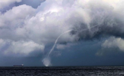 Weird and Extreme Weather, - Dusky's Wonders